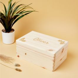 Holly Christmas Eve Box Brighton | Snappy Snaps